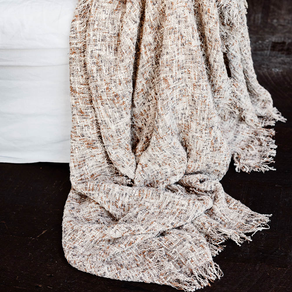 Ritchi Throw by Eadie Lifestyle | FRAMING TO A T